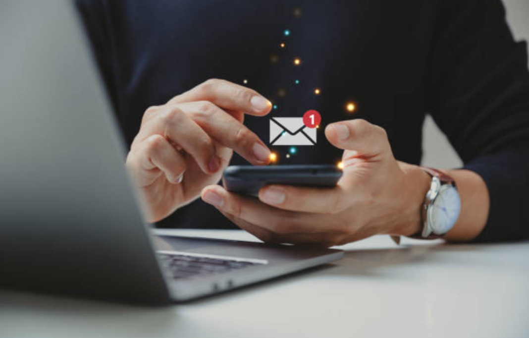 6 Ways a Digital Mailbox Protects Your Privacy and Identity
